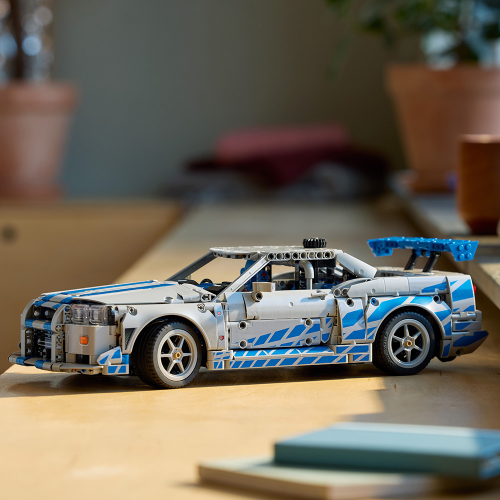 LEGO 42210 2 Fast 2 Furious Nissan Skyline GT-R (R34) bil - lekextra.se