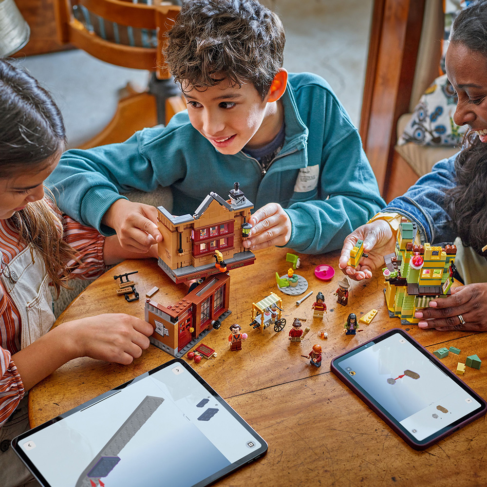 LEGO 76452 Förstklassiga quidditchtillbehör & glassbar - lekextra.se